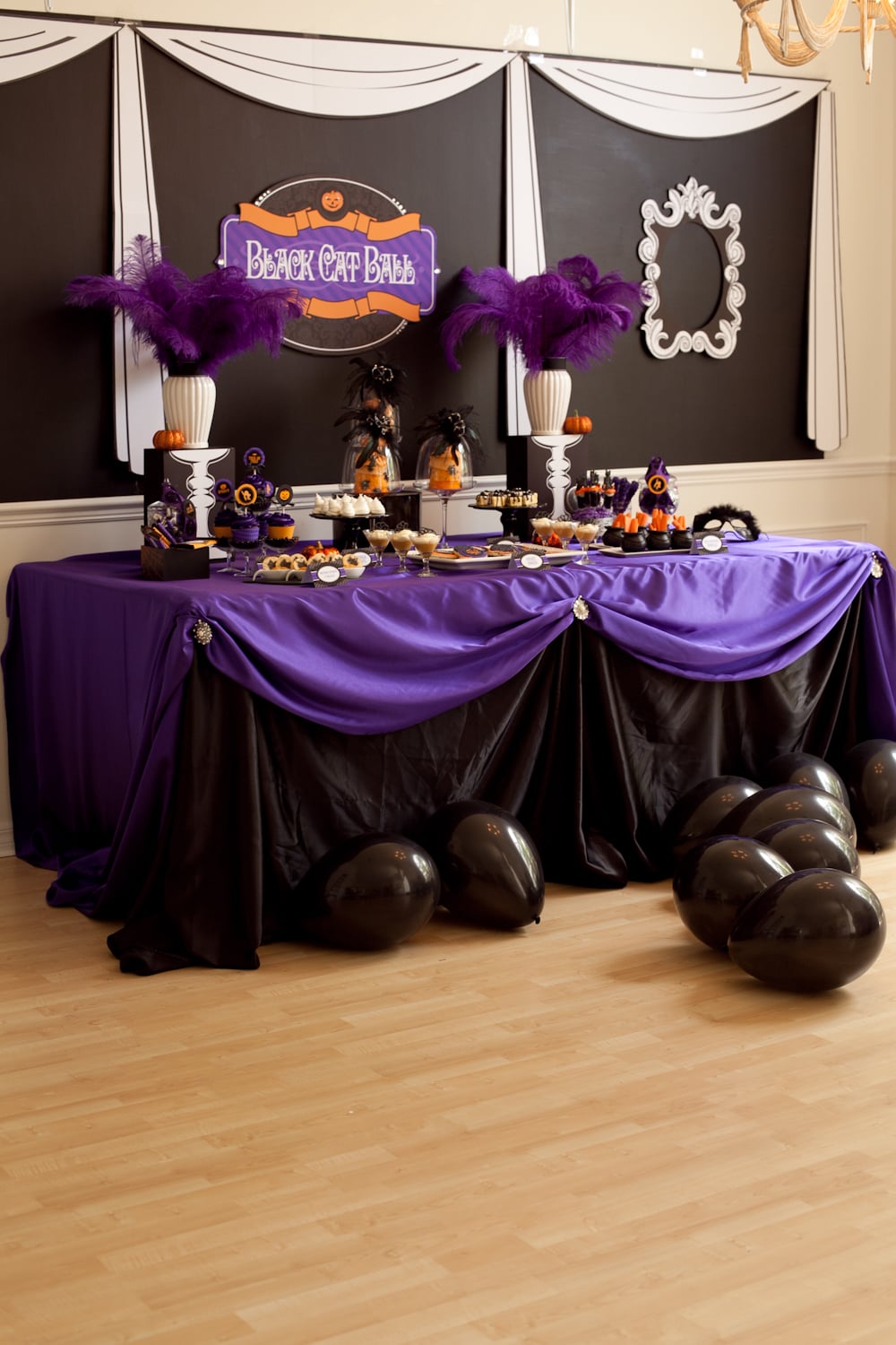 Halloween Black Cat Ball - Frog Prince Paperie