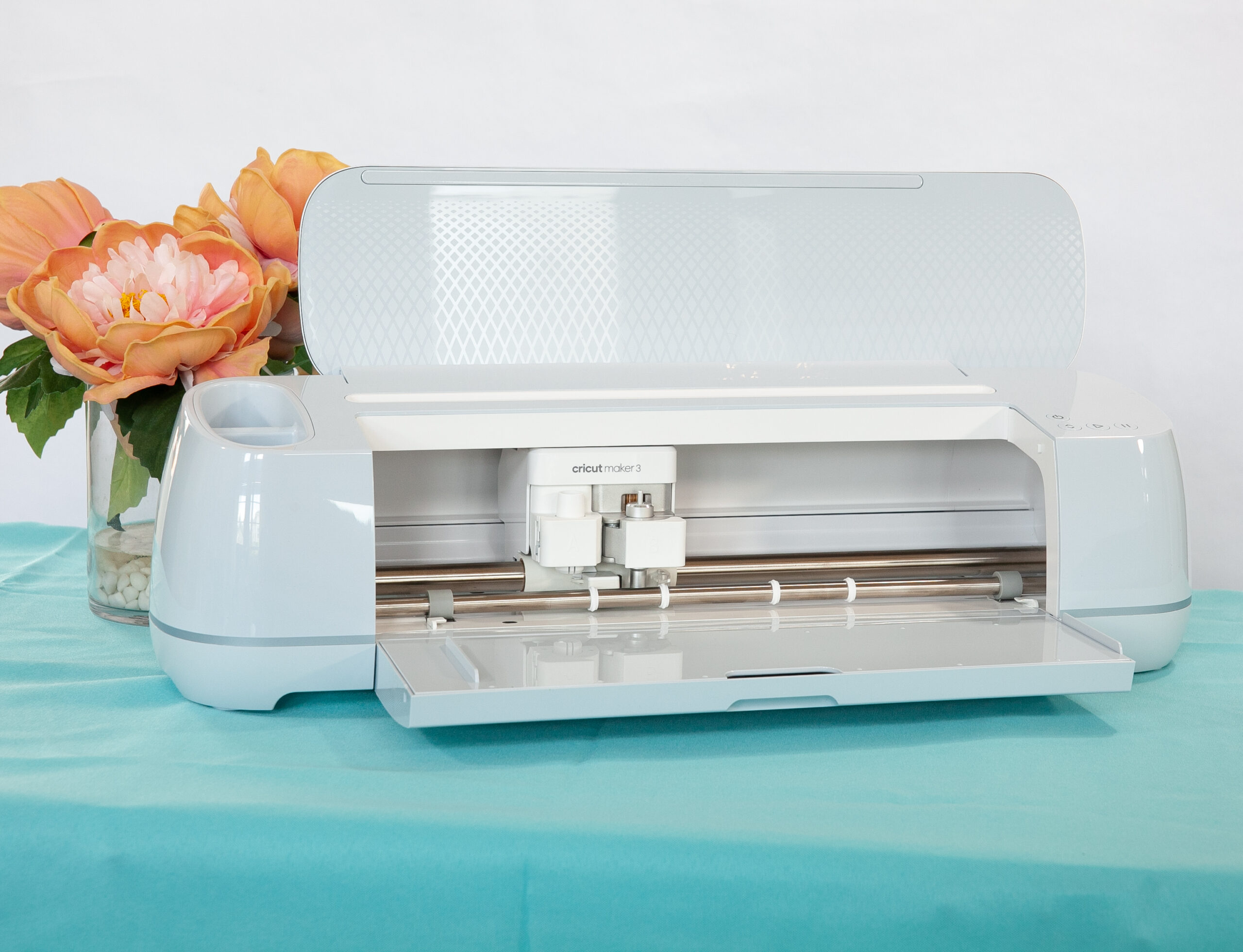 Large Format Project with Cricut Maker 3 - Frog Prince Paperie