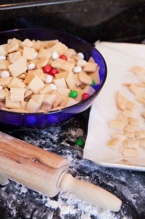 Sugar Cookie Snack Mix Christmas Neighbor Gift or Teacher Gift - Frog ...