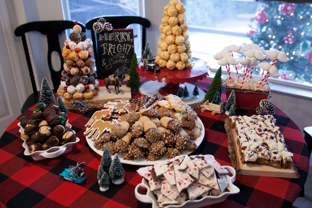 Plaid Gingerbread House Decorating Party - Frog Prince Paperie